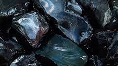 Obsidian: The Protective Volcanic Glass of Ancient Lore - Shee Alchemy